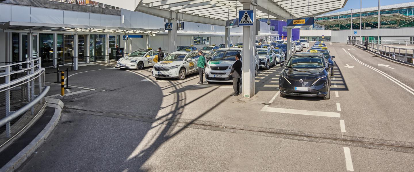 Taksiliikenne Helsinki-Vantaan lentoasemalla | Finavia